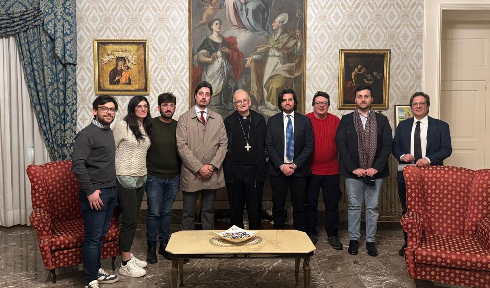 Il vescovo Spinillo incontra in Episcopio l’Équipe diocesana Lavoro e ...